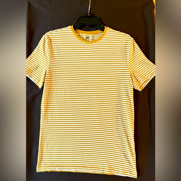 H&M | Tops | Hm Brand Mustard Yellow And White Slim Fit Medium Tshirt ...